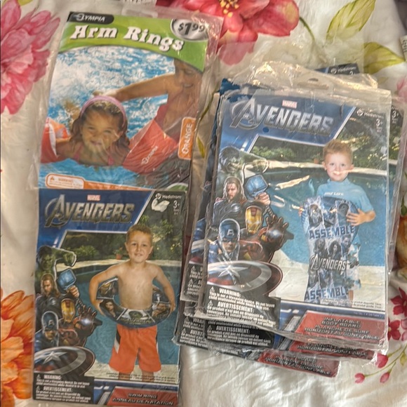 Marvel | Toys | Marvel Avengers Pool Floats For Kids | Poshmark
